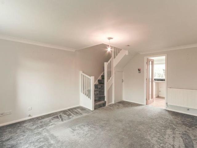 2 Bedroom