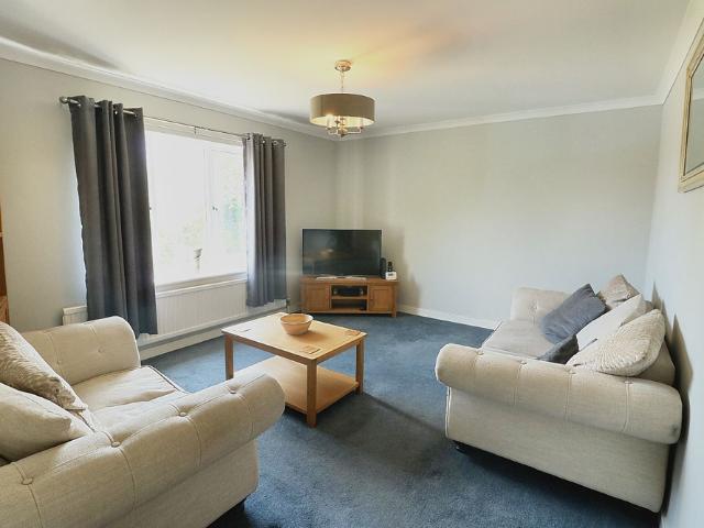 2 Bedroom