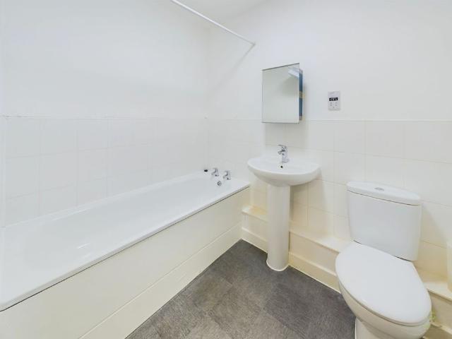 2 Bedroom