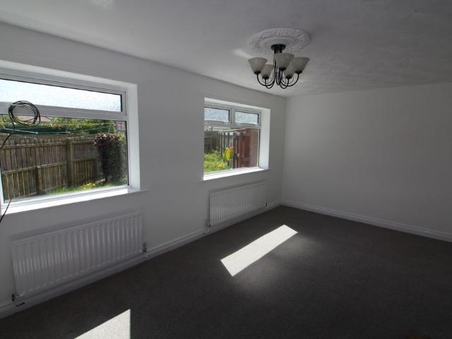2 Bedroom