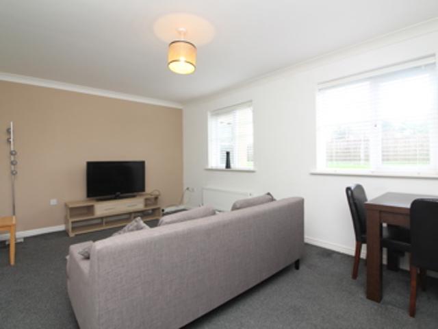 2 Bedroom