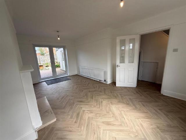 2 Bedroom