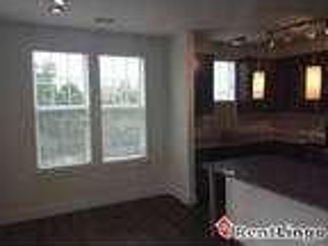 2 bedroom 8515 Parkvilla Dr
