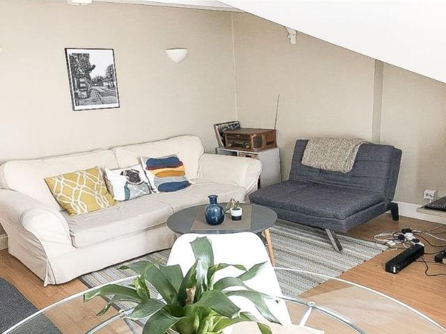 2 Bedroom
