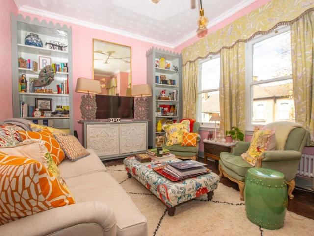 2 Bedroom