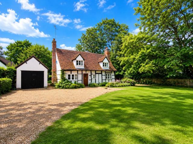 2 Bedroom Cottage