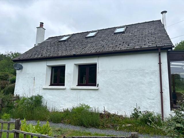 2 Bedroom Cottage To Rent In Caerfyrddin, SA33