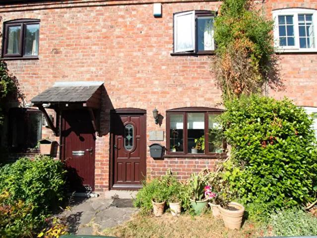 2 Bedroom Cottage To Rent In Easthorpe Cottages, Ruddington, NG11