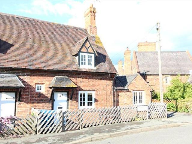 2 Bedroom Cottage To Rent In Kegworth Road, Nottingham, NG11