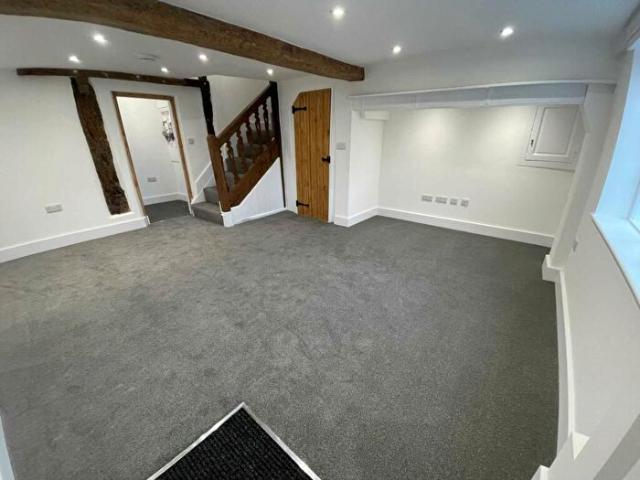 2 Bedroom Cottage To Rent In Ullesthorpe, Leicestershire, LE17