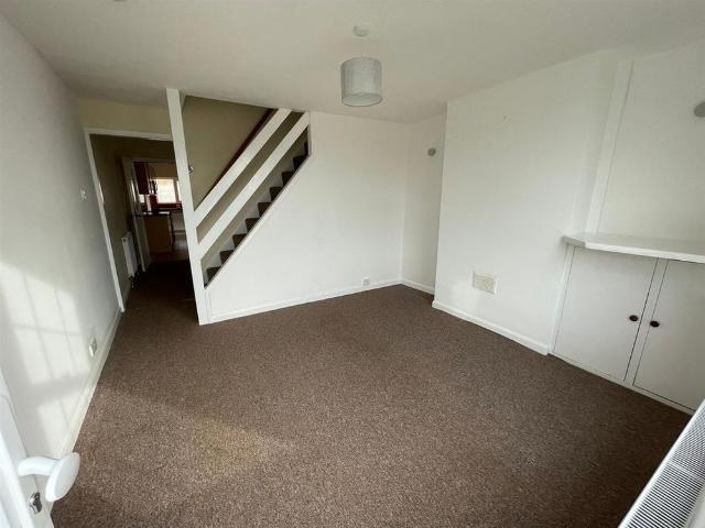 2 bedroom cottage to rent