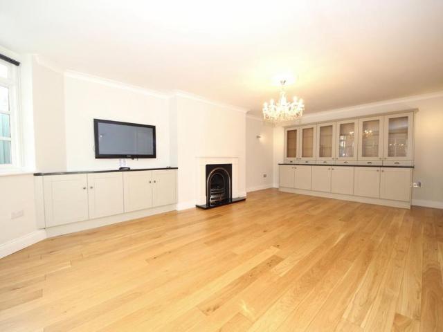 2 bedroom cottage to rent