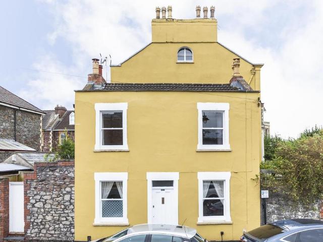 2 bedroom cottage to rent