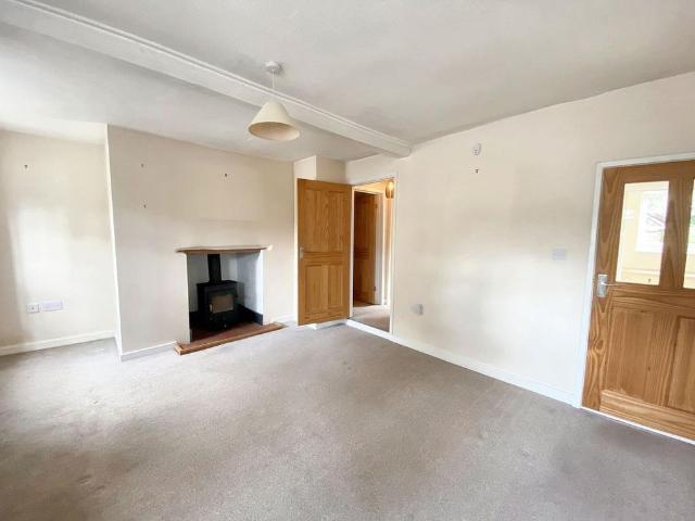 2 bedroom cottage to rent