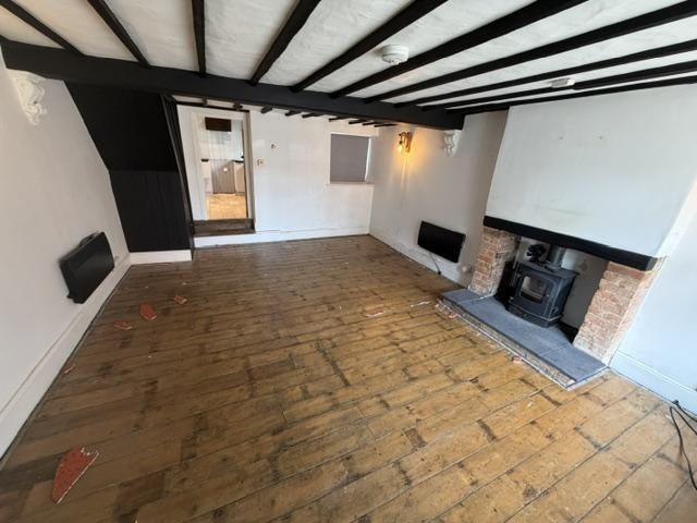 2 bedroom cottage to rent