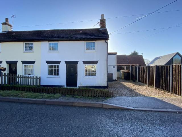 2 bedroom cottage to rent