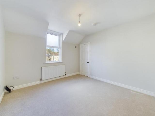 2 bedroom cottage to rent