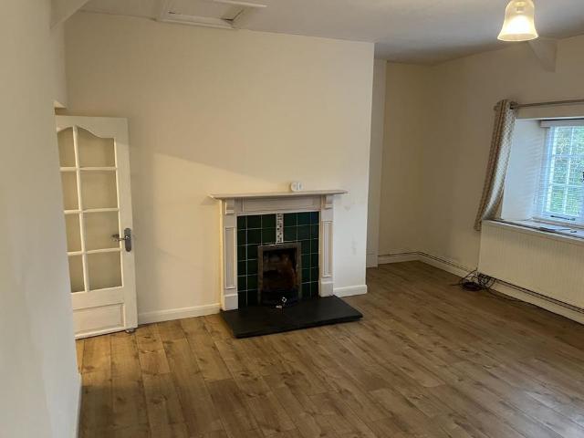2 bedroom cottage to rent