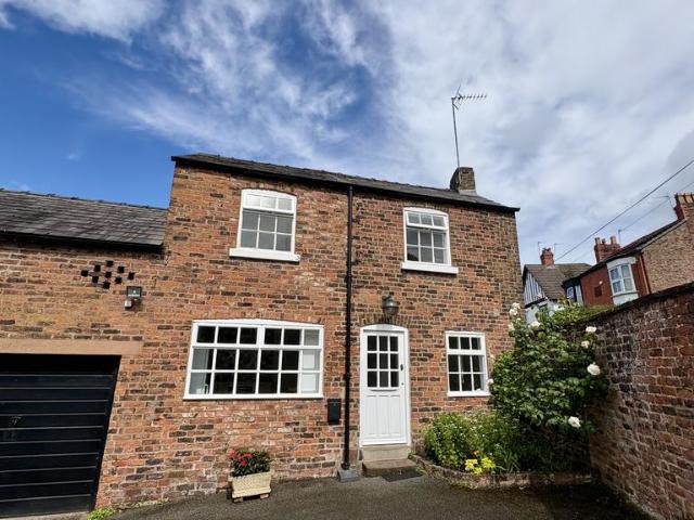 2 bedroom cottage to rent