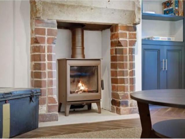2 bedroom cottage to rent