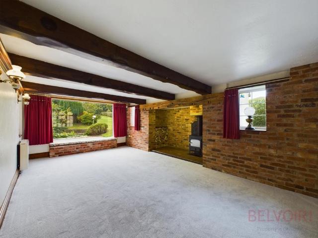 2 bedroom cottage to rent