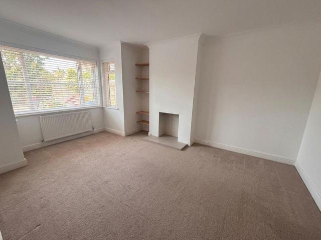 2 bedroom cottage to rent