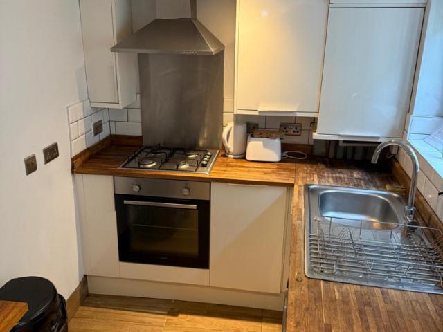 2 bedroom cottage to rent