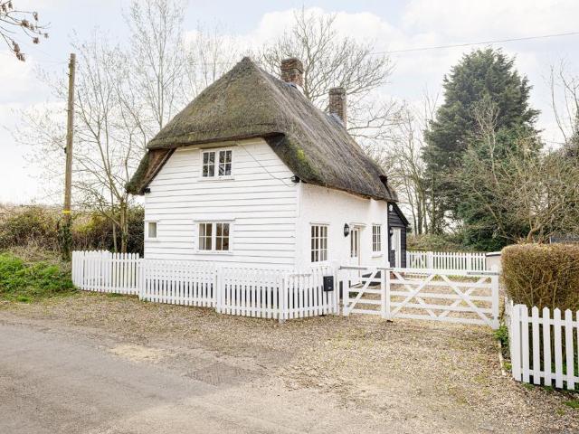 2 bedroom cottage to rent
