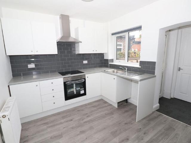 2 bedroom cottage to rent