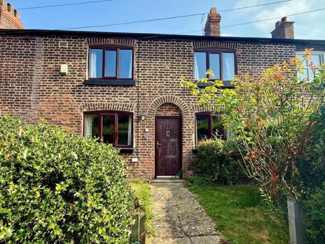 2 bedroom cottage to rent