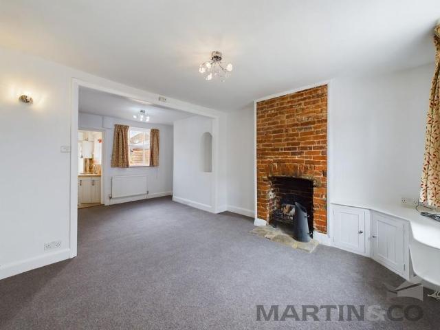 2 bedroom cottage to rent