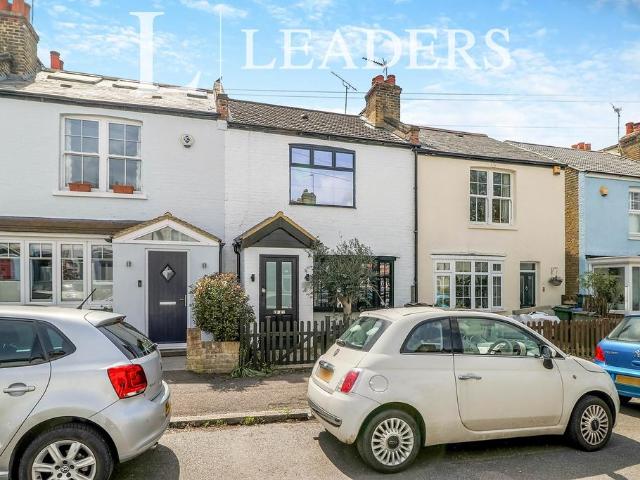 2 bedroom cottage to rent