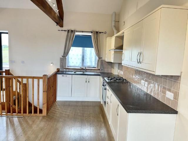 2 bedroom cottage to rent