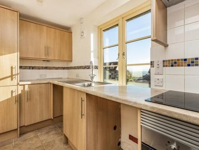 2 bedroom cottage to rent