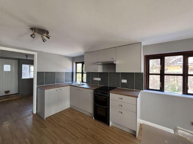 2 bedroom cottage to rent