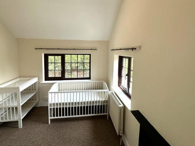 2 bedroom cottage to rent