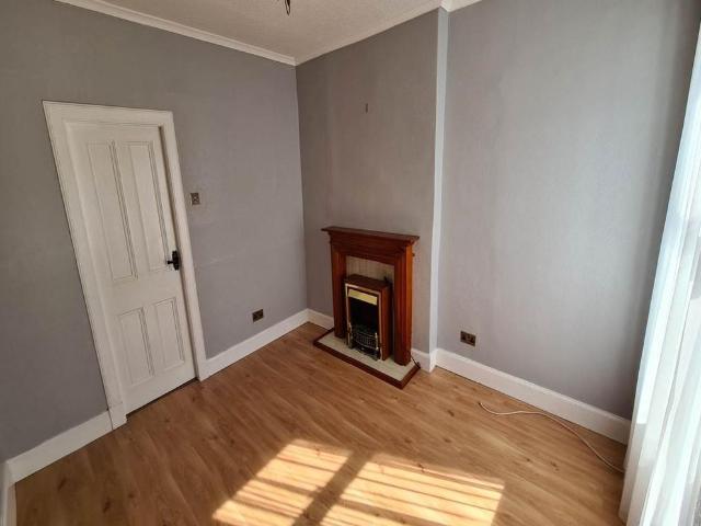 2 bedroom cottage to rent