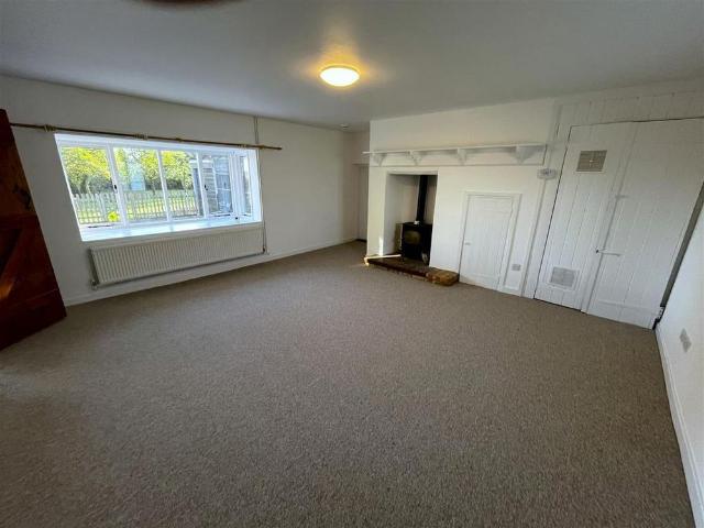 2 bedroom cottage to rent