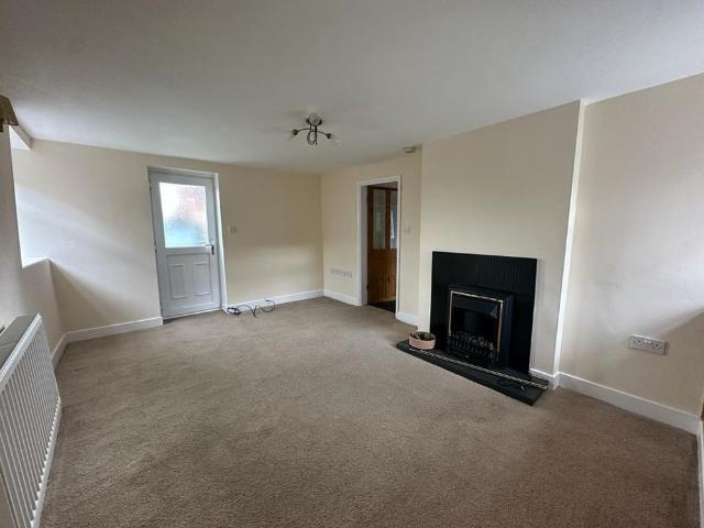 2 bedroom cottage to rent