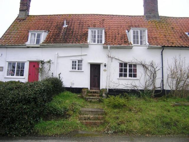 2 bedroom cottage to rent