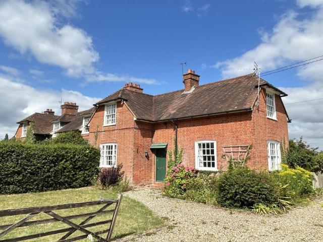 2 bedroom cottage to rent