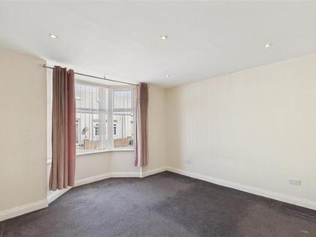 2 bedroom cottage to rent