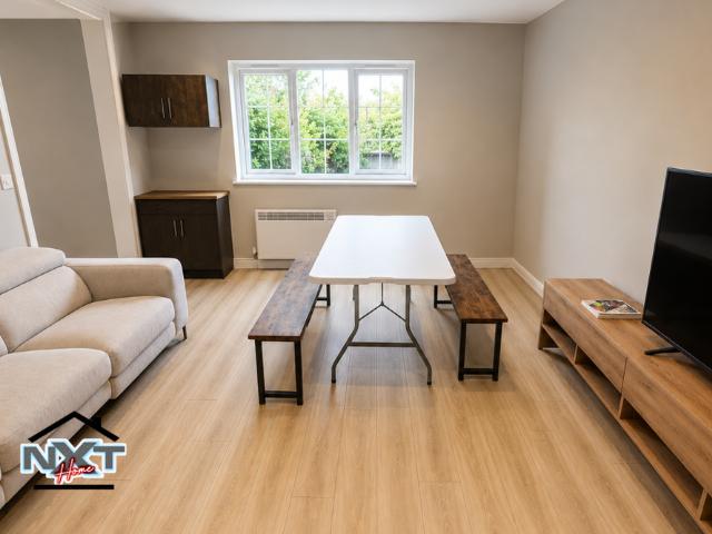 2 bedroom cottage to rent