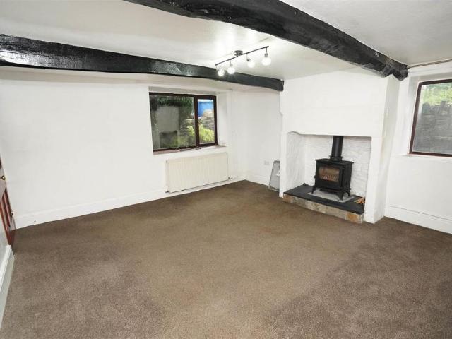 2 bedroom cottage to rent