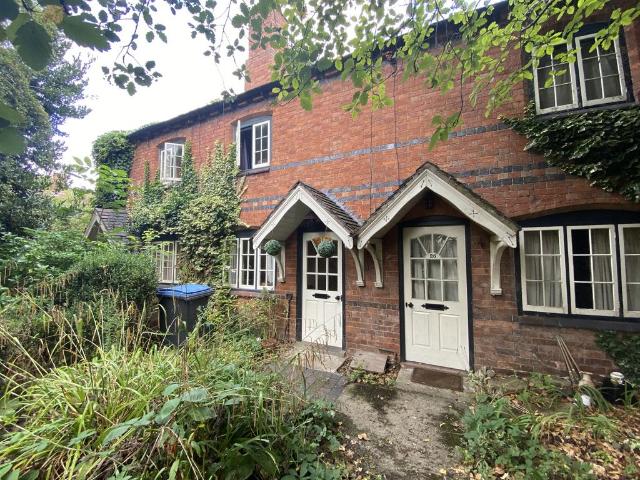 2 bedroom cottage to rent