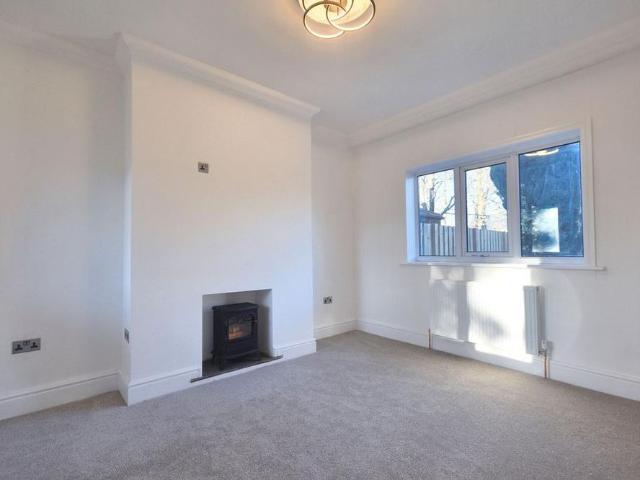 2 bedroom cottage to rent