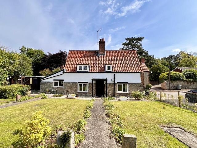 2 bedroom cottage to rent