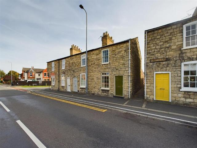 2 bedroom cottage to rent
