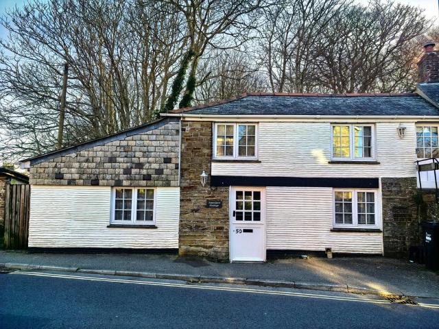 2 bedroom cottage to rent