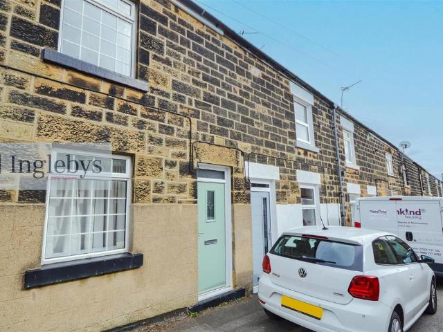 2 bedroom cottage to rent